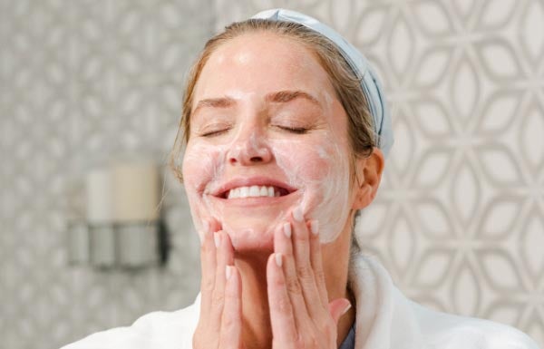 Age IQ® Double-Cleansing Face Wash | Healthy Skincare Washing Routine