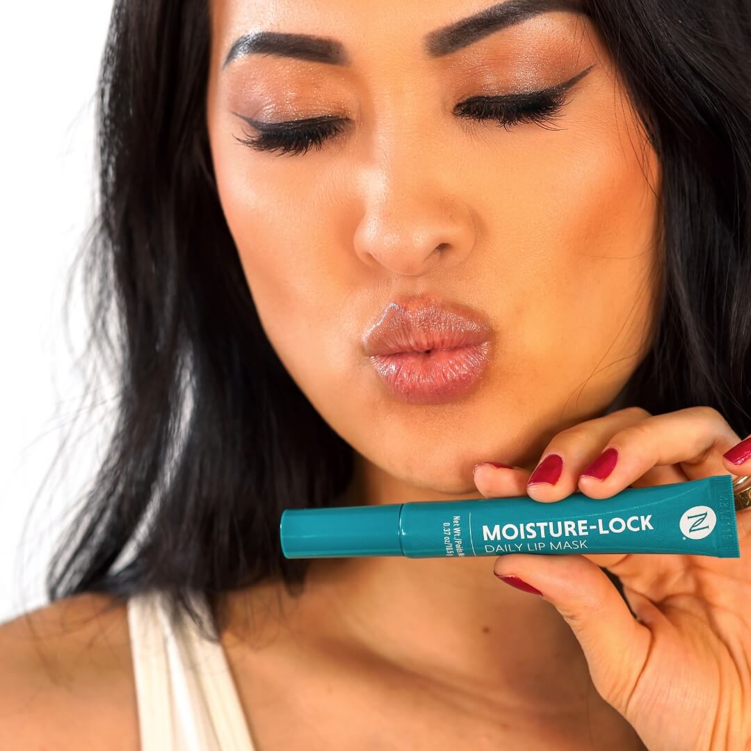 Soak Up the Sun With These Summer Skincare Essentials | Neora Blog